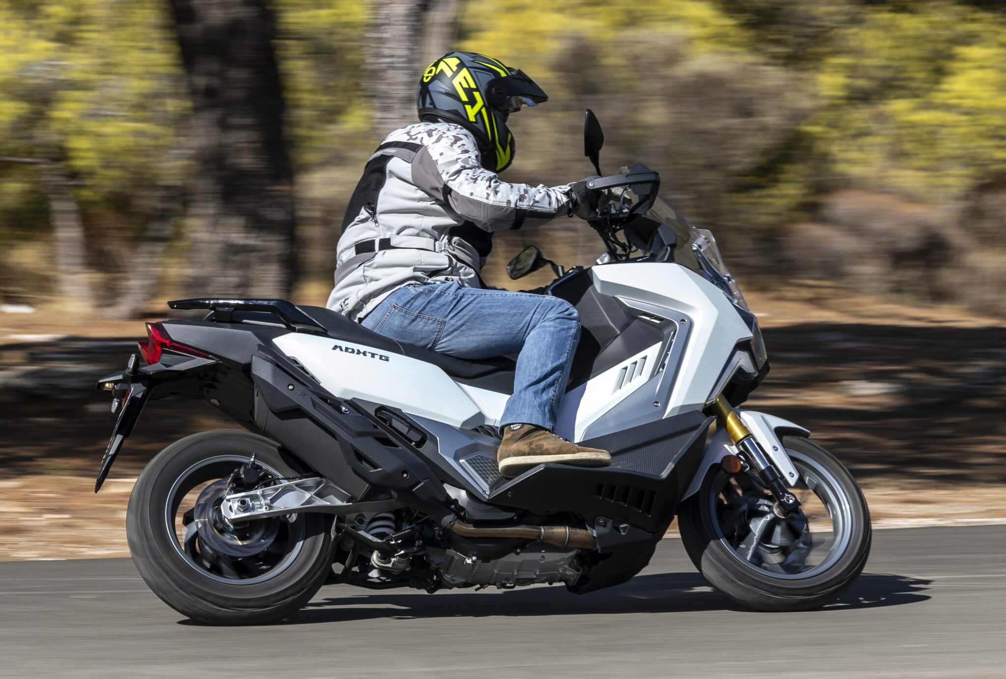 Test SYM ADX 400 TG: il ruggito della tigre - Motociclismo.it